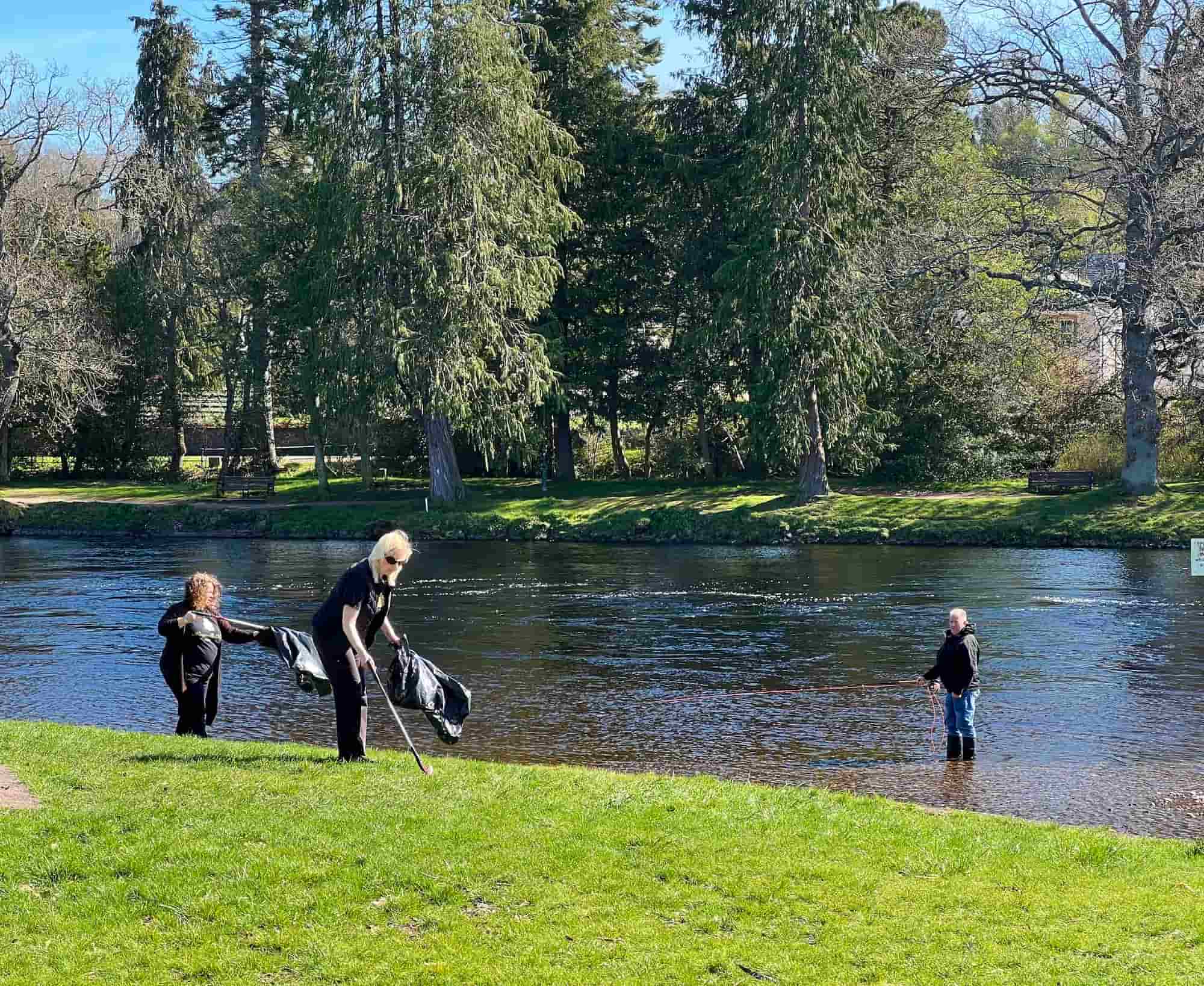 Ness Walk Team Litter Pick | Ness Walk Hotel